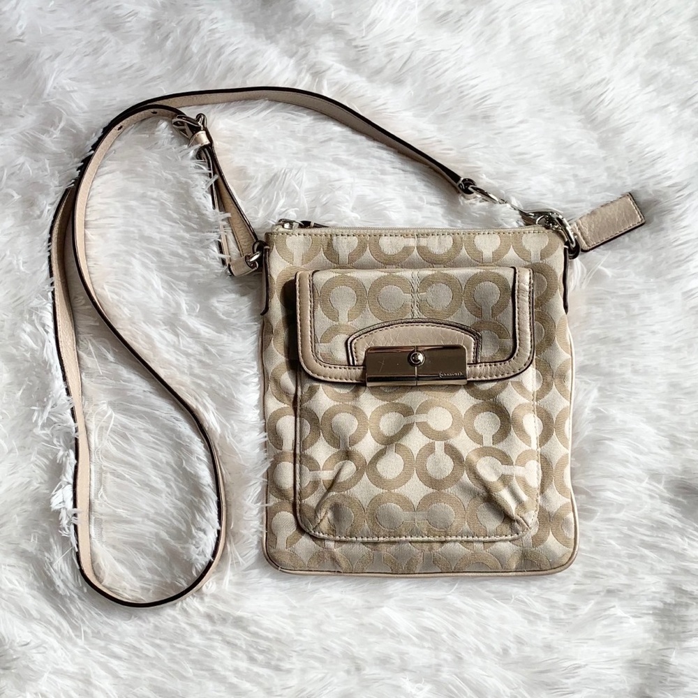 Coach Small Logo Crossbody Bag Ivory Cream - Gem